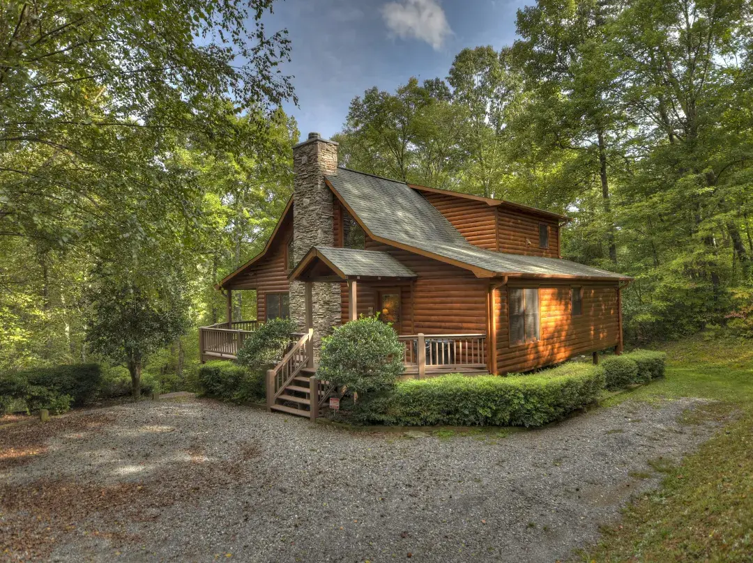 Gourmet Kitchen And Entertainment Hub - Enchanting Family Retreat - Blue Ridge, GA