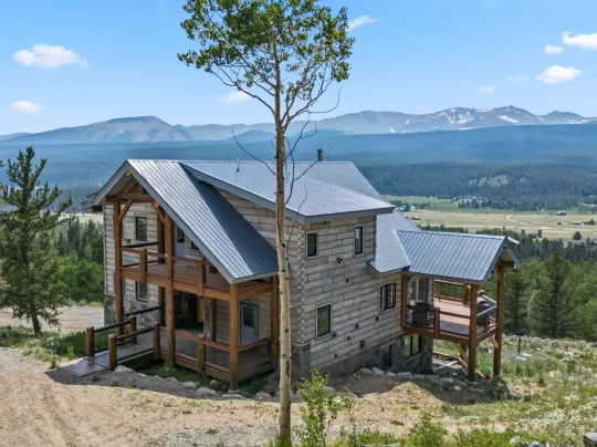 Hot Tub, Balconies, And Spacious Deck - Stunning Mountain Retreat - Fairplay, CO