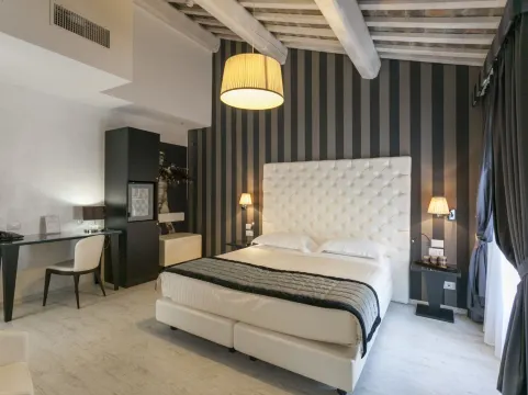 Boutique Hotel Nazionale Ferrara - Феррара