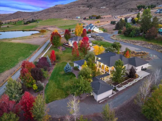 Entire Scenic Views Estate - Baker City, OR
