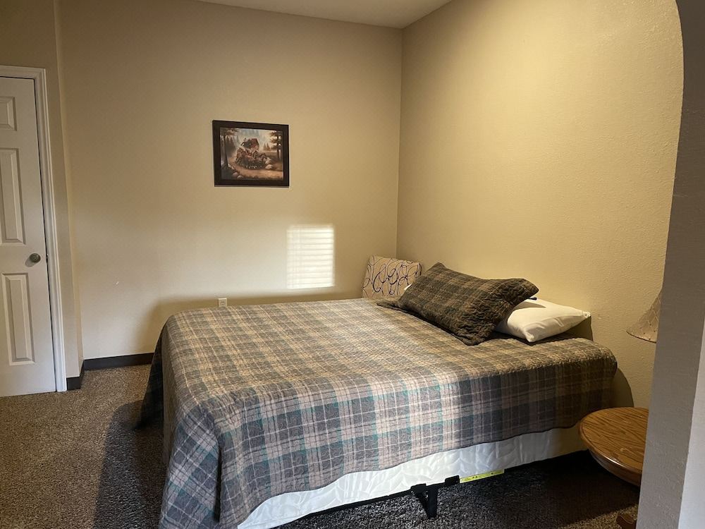 The Ranch Suites - Tool, TX