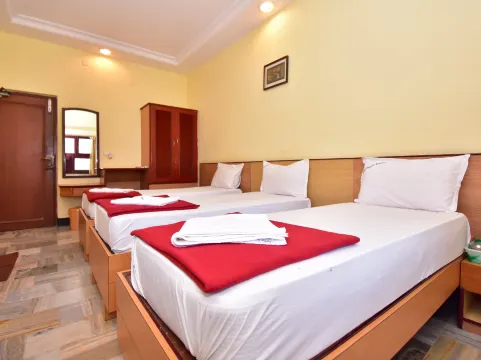 Hotel Raya's - Kumbakonam
