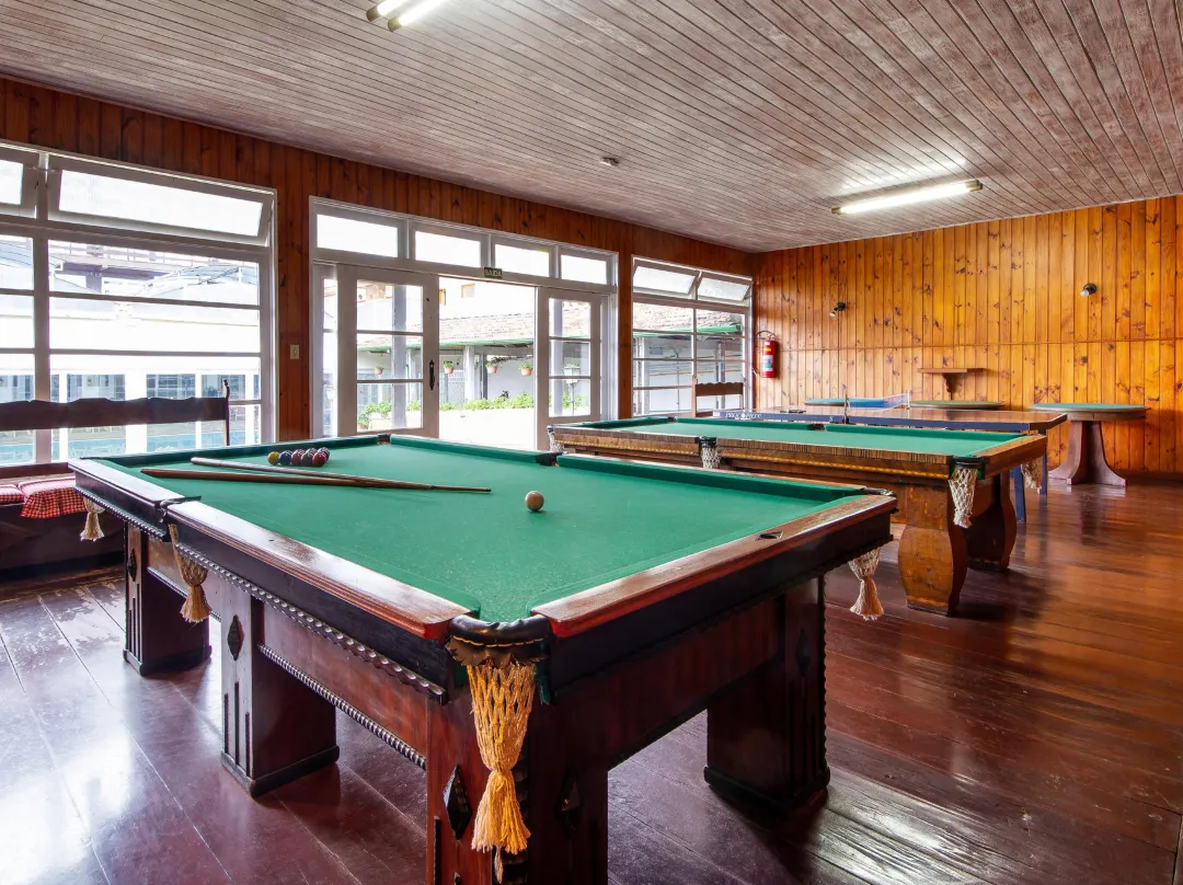 Hotel Chateau Campos Do Jordão - Campos do Jordão