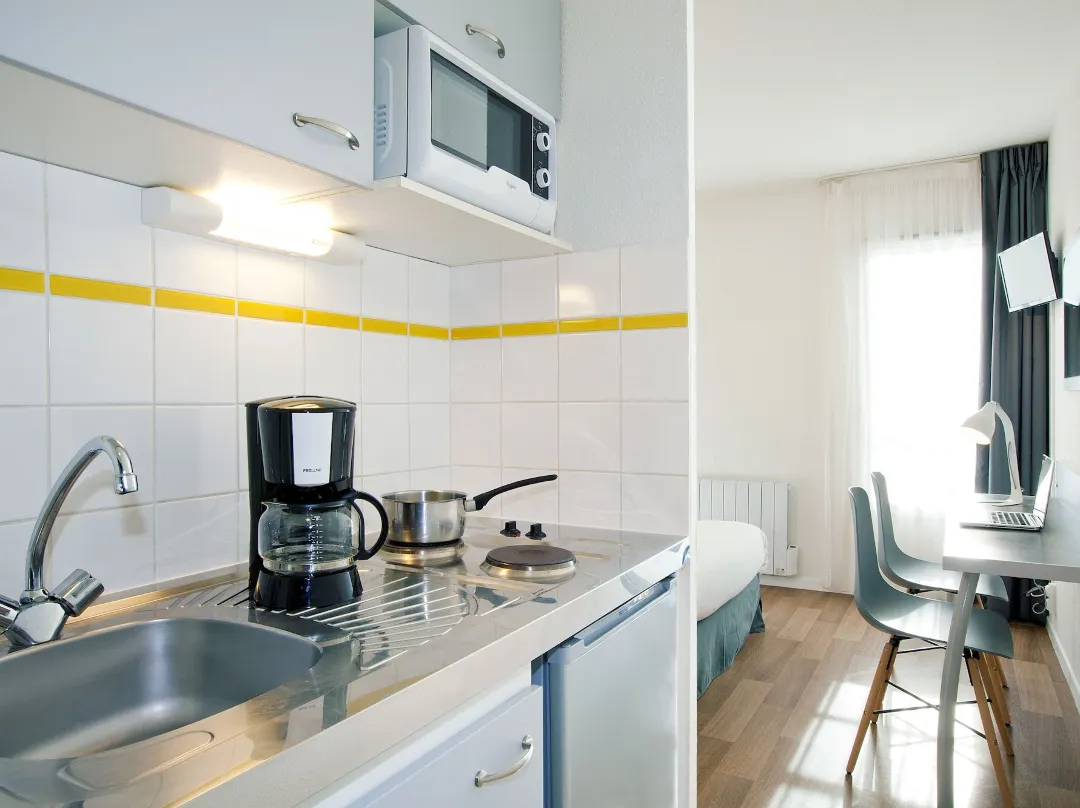 Brit Hotel Confort Lannion Centre Gare - Lannion