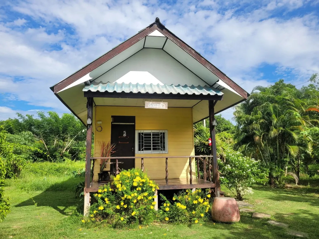 Sawansang Nangkeaw Resort - Pak Thong Chai District