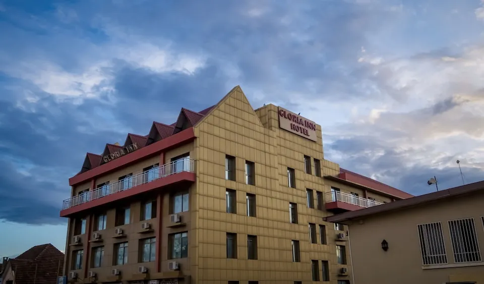 Sky Lodge - SuiteTrails