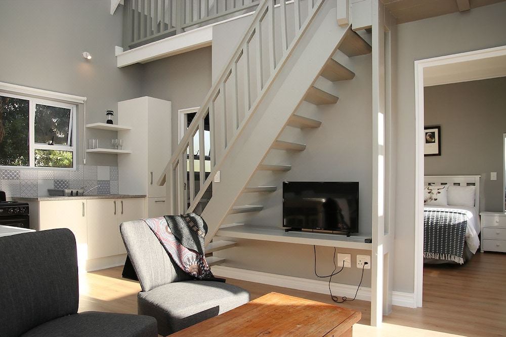 Seals Backpackers - Saint Francis Bay