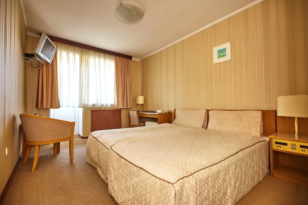 The Gavan Hotel - Владивосток