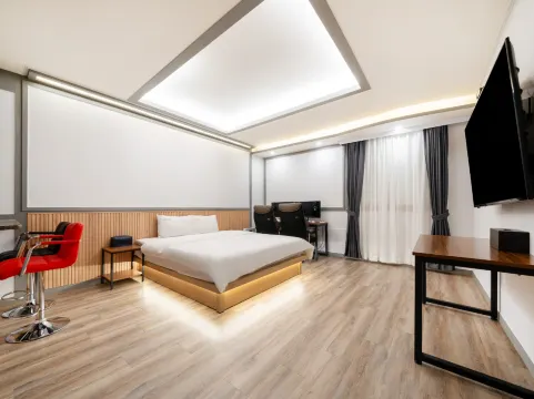 No. 25 Gwangju Hanam Branch - 우산동