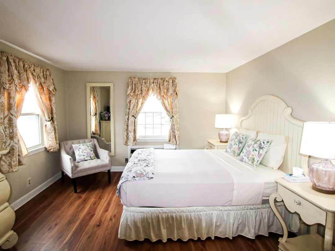 Colonial Inn Seekonk - Warwick, RI