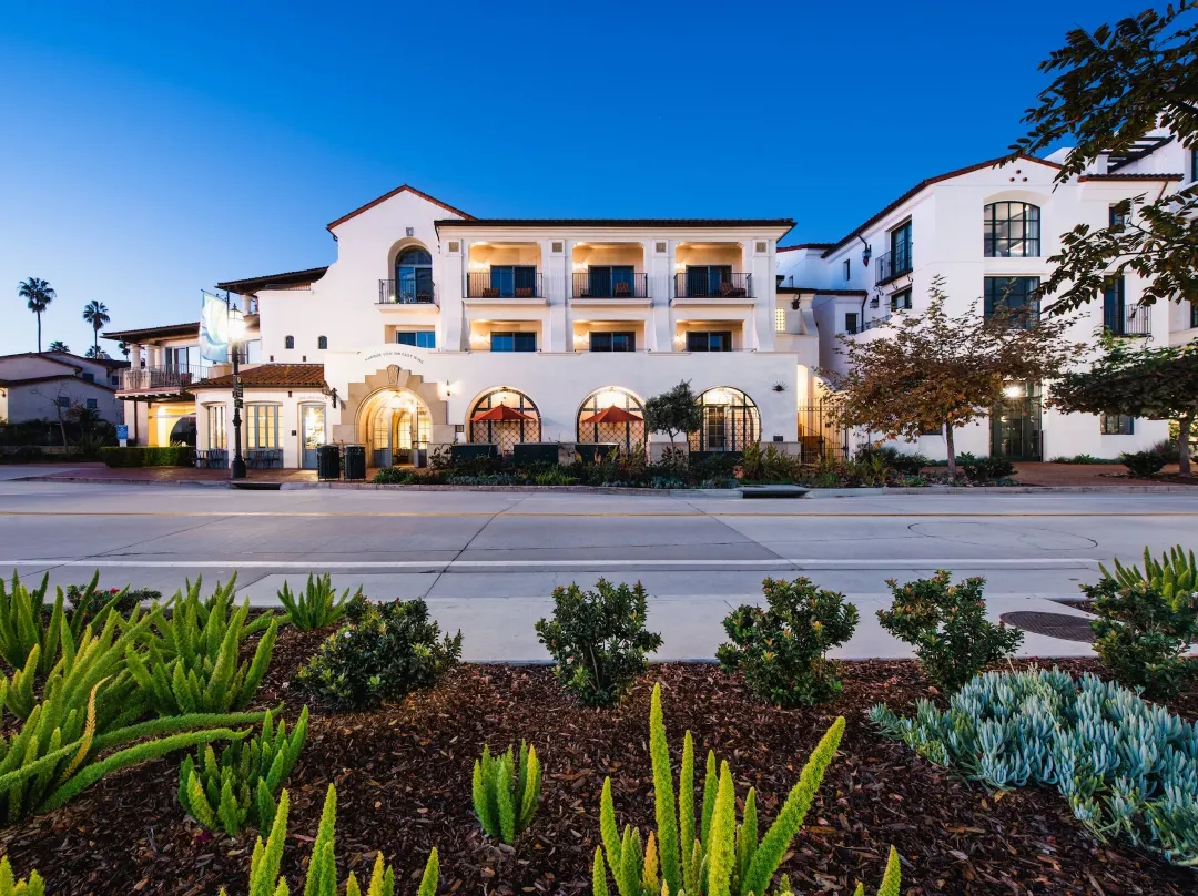 Harbor View Inn - Santa Barbara, CA