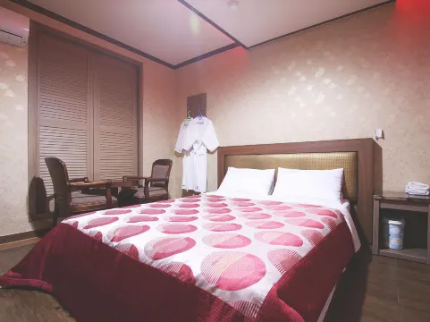 Dangjin Yegrin - 신평면