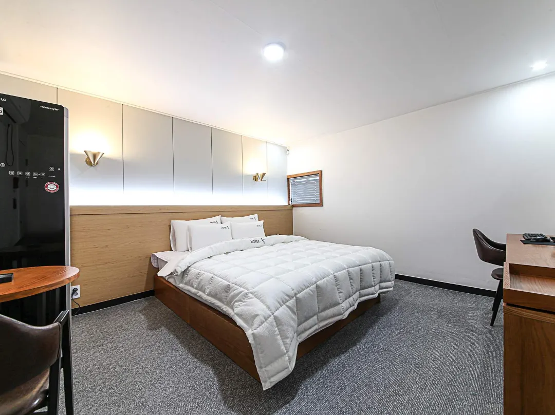 Gimhae Jangyu Hotel Ryu - Gimhae-si