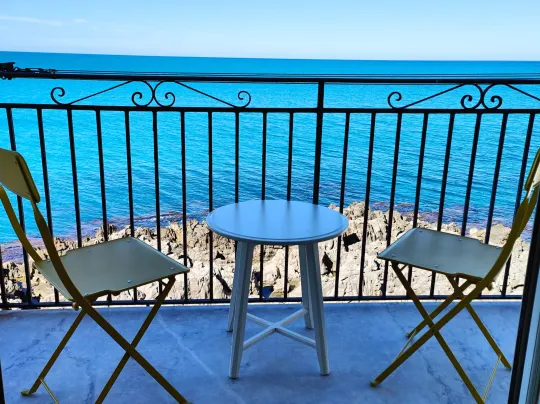 Camera Centrale Con Balcone E Splendida Vista Mare - Cefalù