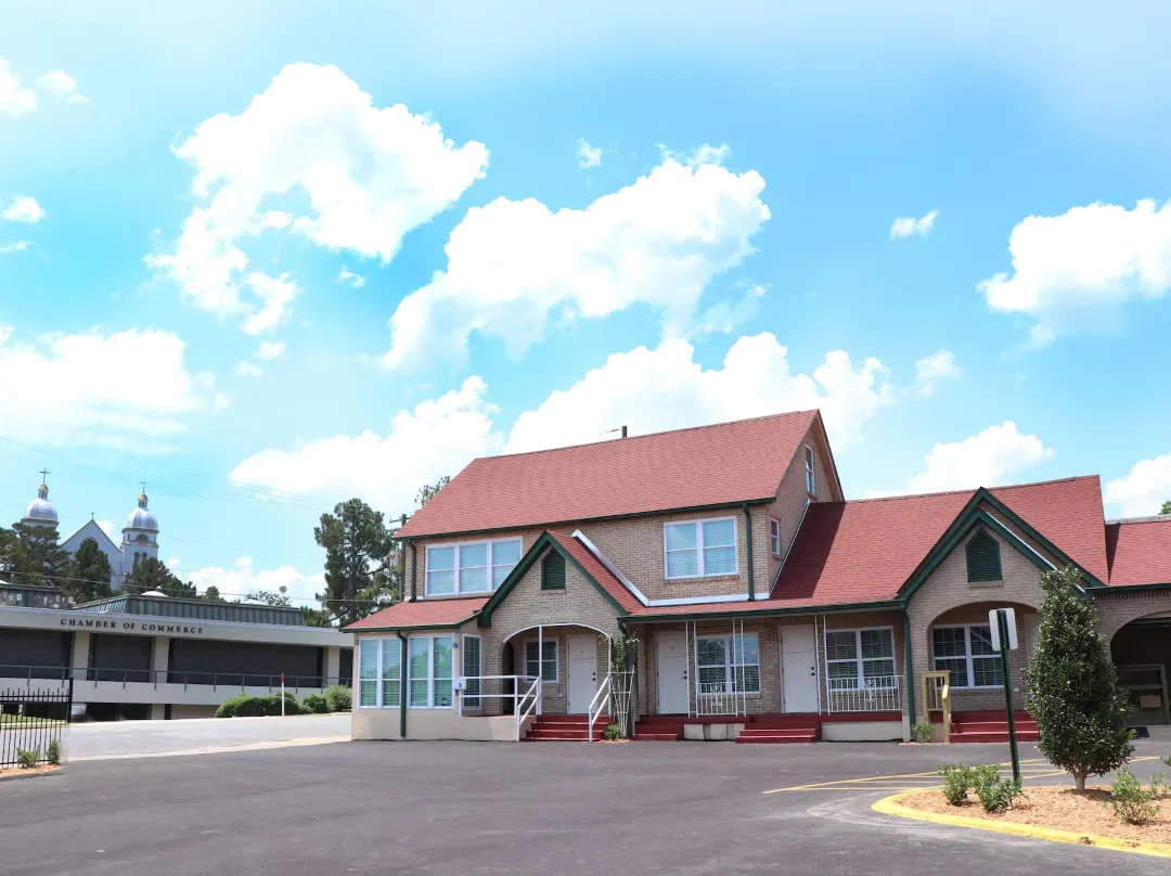 Best Court - Hot Springs, AR