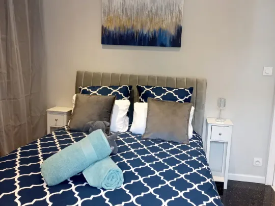 Une Vue Exceptionnelle Sur Le Port De St-goustan Pour Ce 2 Pièces Refait à Neuf - Auray