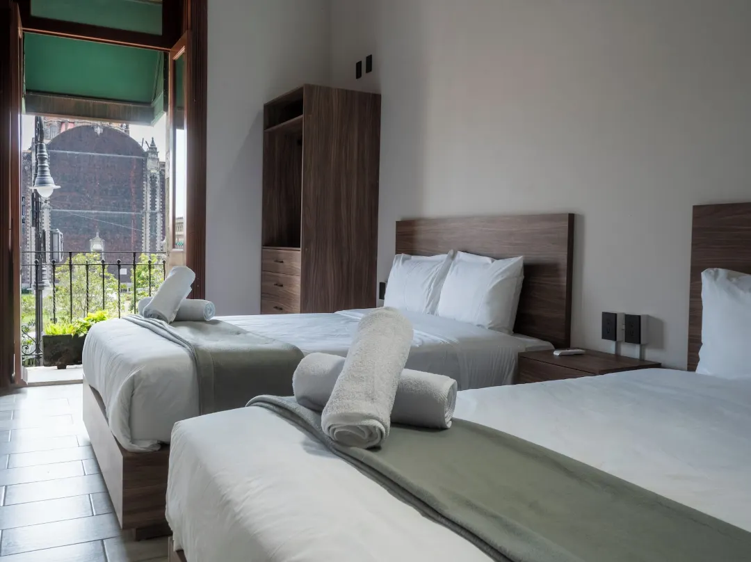 Straw Hat Hostel & Rooftop Bar Cdmx - Mexico City