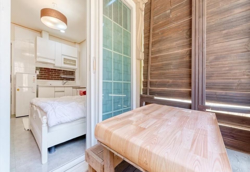 Gangneung Rodem Tree Pension - 2024訂房優惠及房客評論｜Trip.com