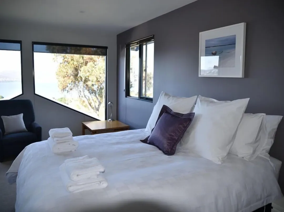 Studioat10 - Hobart