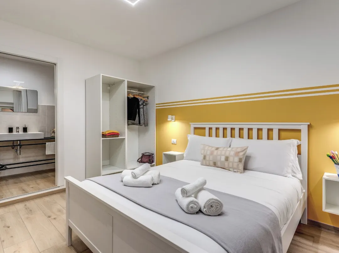 Caravita Rooms - Naples
