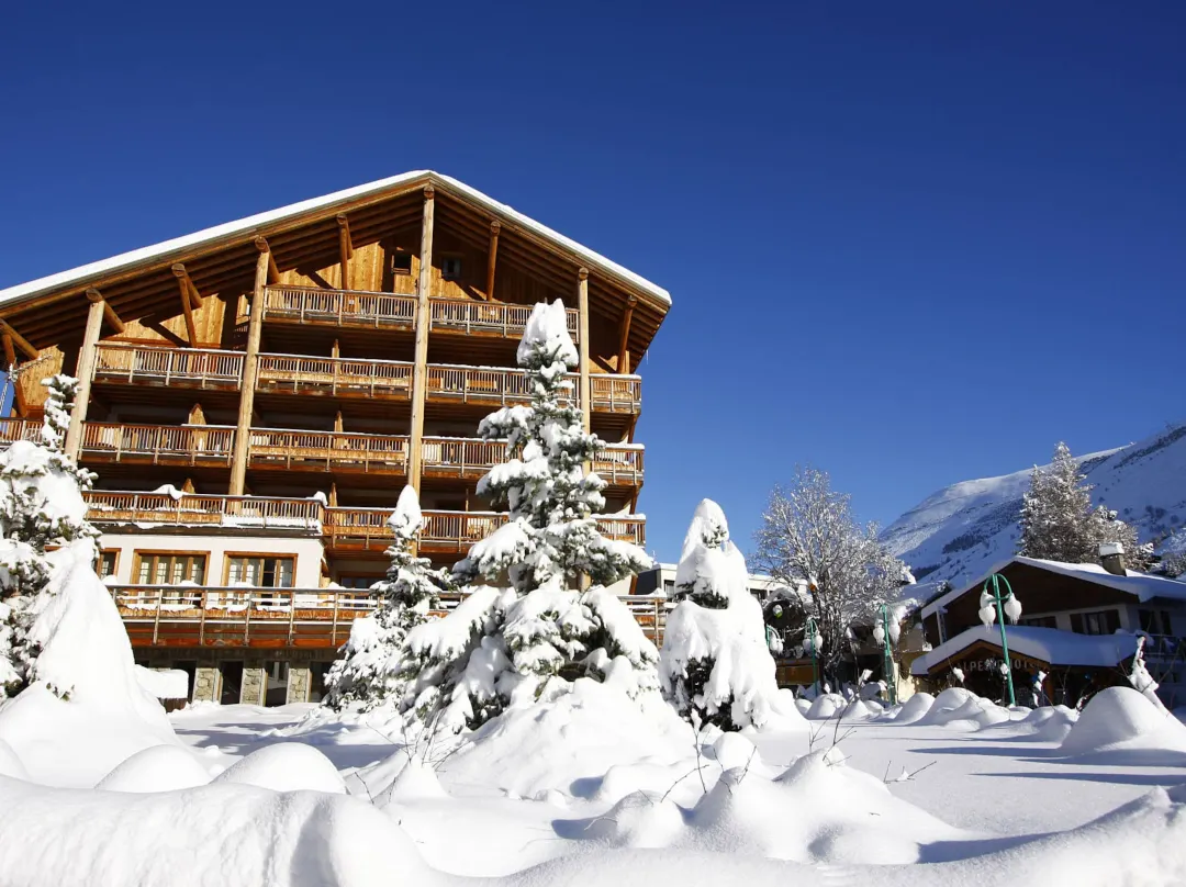 Modern Retreat For 8 Guests - Les Deux Alpes