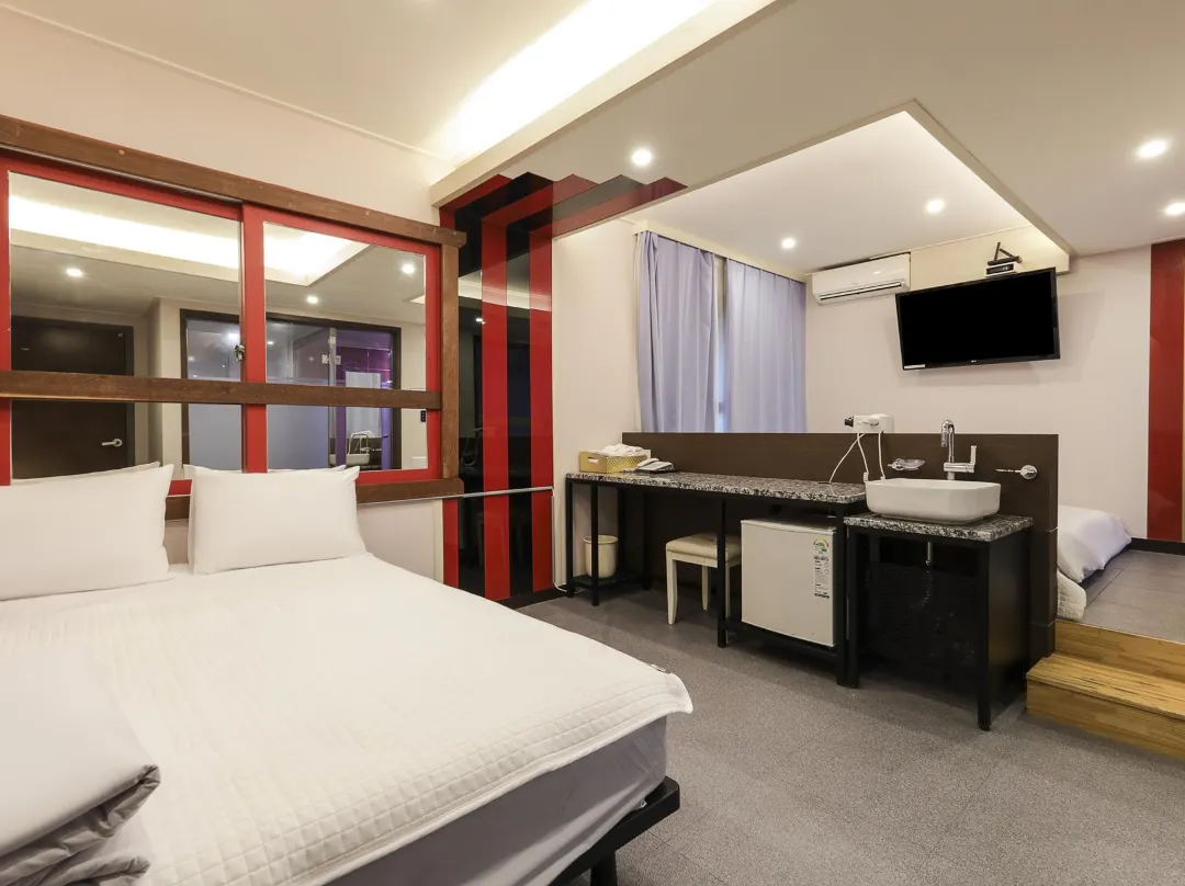 Busan Seomyeon X - Nam-gu