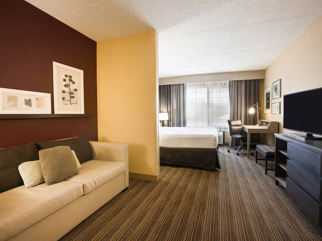 Comfort Inn & Suites St. Paul Northeast - Woodbury, MN