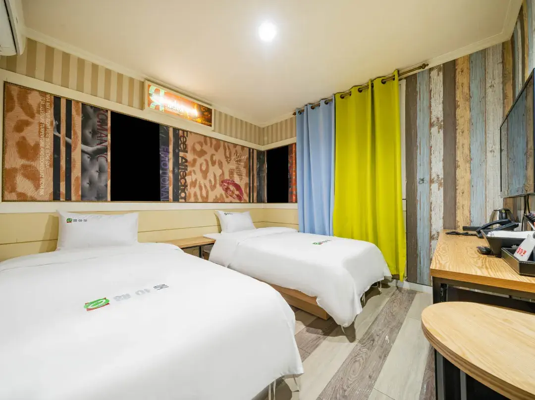 Pohang Daejam-dong Hotel Hangout - Gyeongju-si