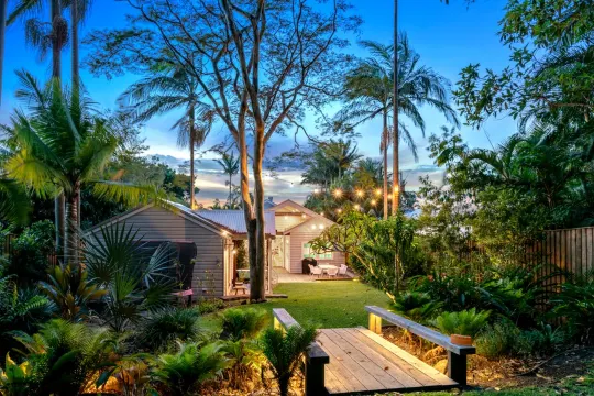 Luxico's Costa Rica In Byron - Byron Bay