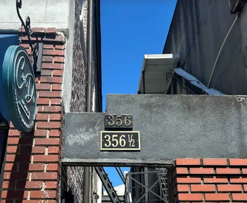 Sweeping City Views And Elegant Interiors - Stunning Downtown Haven - Charleston, SC