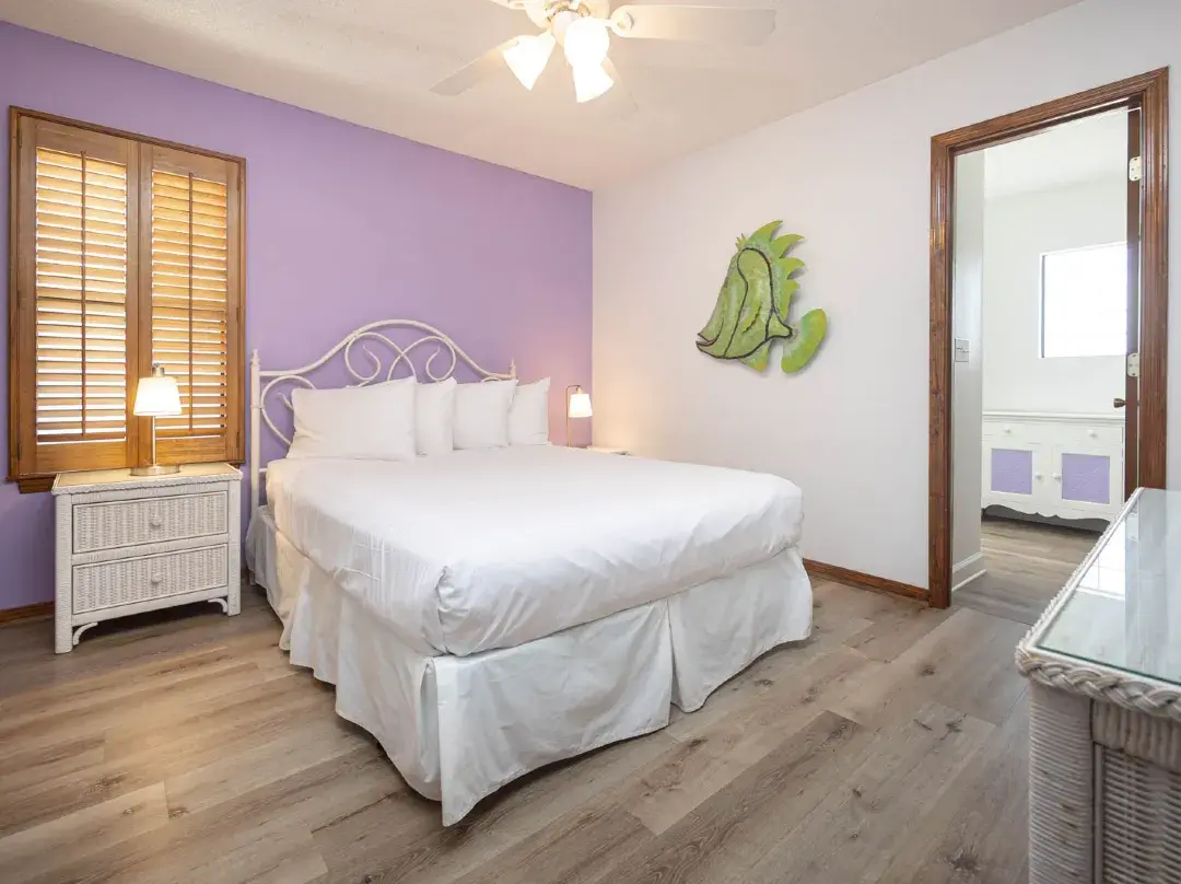 Gulf-front Location And Spacious Living - Blissful Beachfront Retreat - Gulf Shores, AL