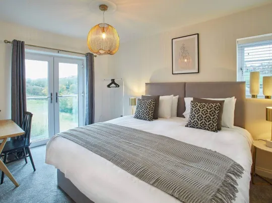 Host & Stay | Hoggarths Retreat - Whitby, UK
