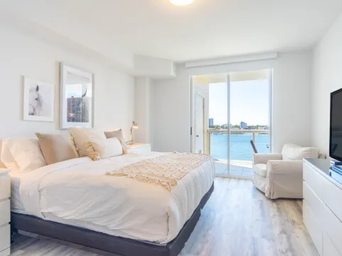 Golden Bay 606 - Aventura, FL