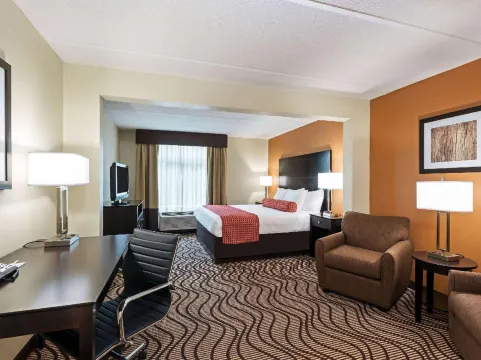 La Quinta Inn & Suites By Wyndham Tampa North I-75 - Tampa, FL