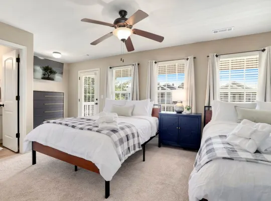 Mtb-friendly With Fenced Yard And Outdoor Living - Charming Retreat - Fayetteville, AR