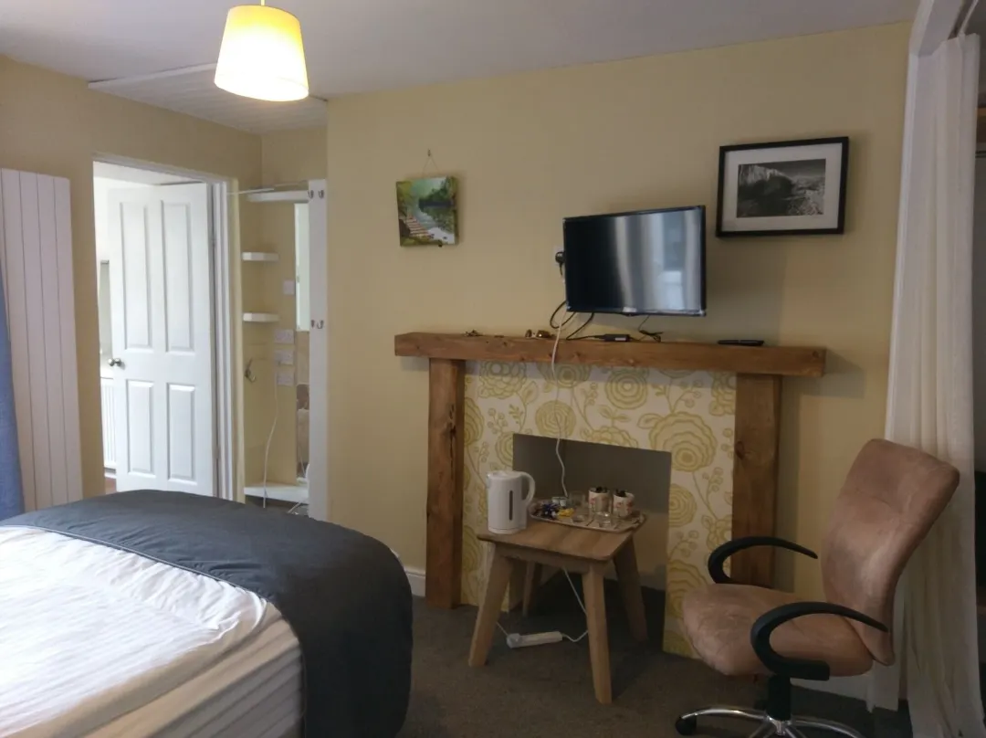 Gallery Guest House - Plymouth