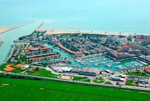 Villa In Residence With Swimming Pool Excellent Location By Beahost Rentals - Caorle