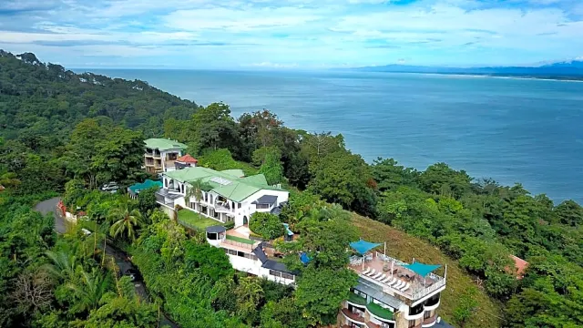 Layan Hotel & Spa Reviews: 40 Verified Reviews Latest 2024 | Trip.com