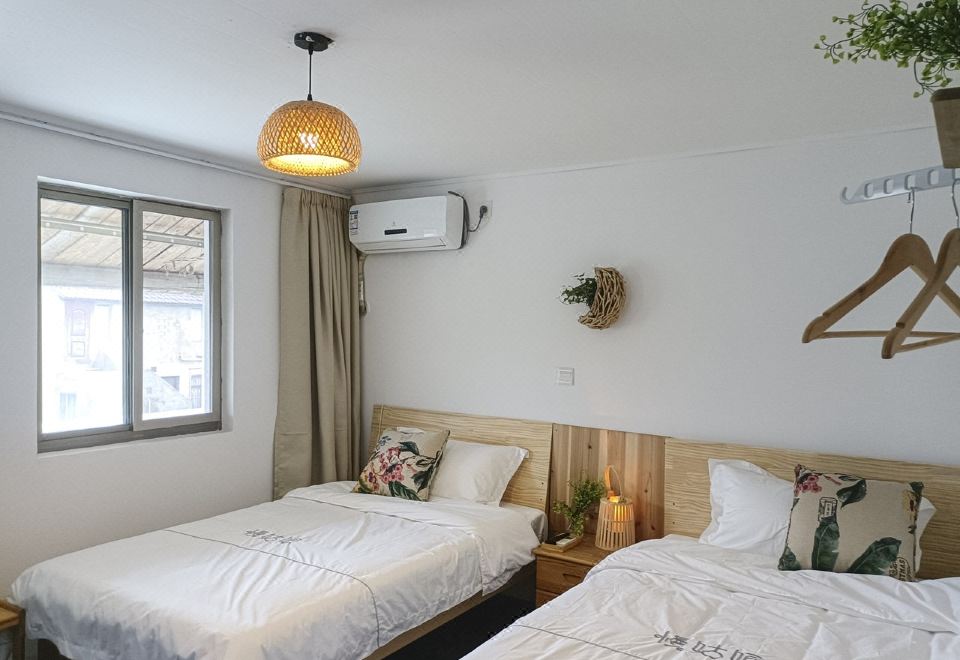 Manguniang 520 Villa (Xin Ya Road)(慢姑娘520度假别墅(新亚路分店)), Shanghai ...