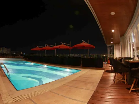 Mg Suites Hotel Semarang - Semarang