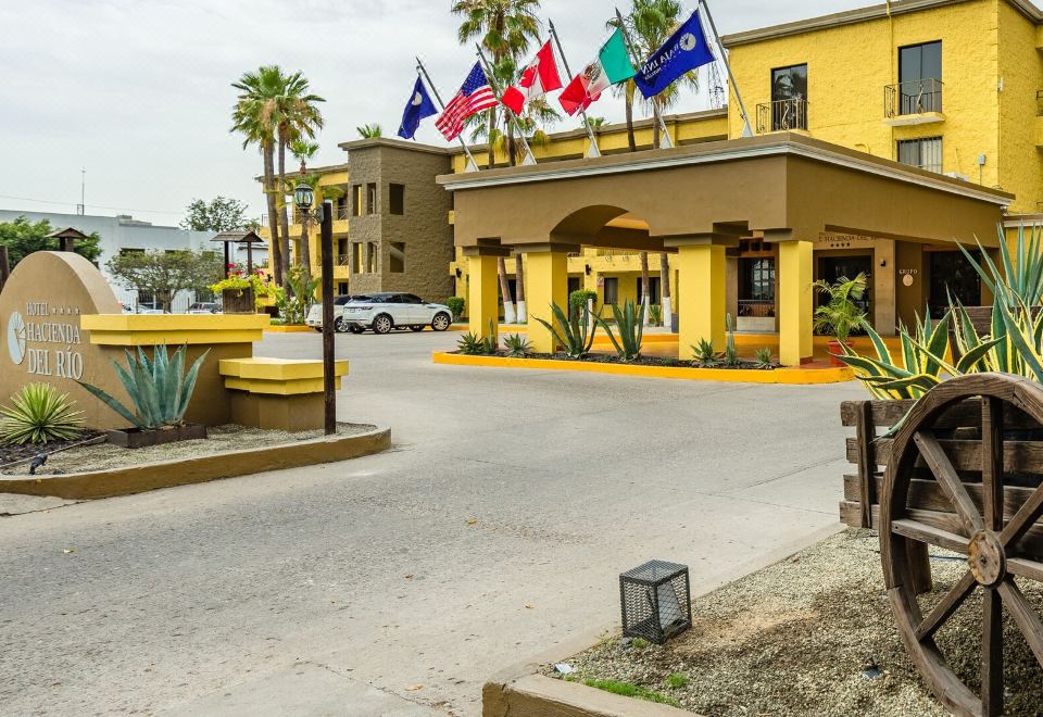 Baja Inn Hoteles Rio,Tijuana - Updated 2024 Reviews & Prices | Trip.com
