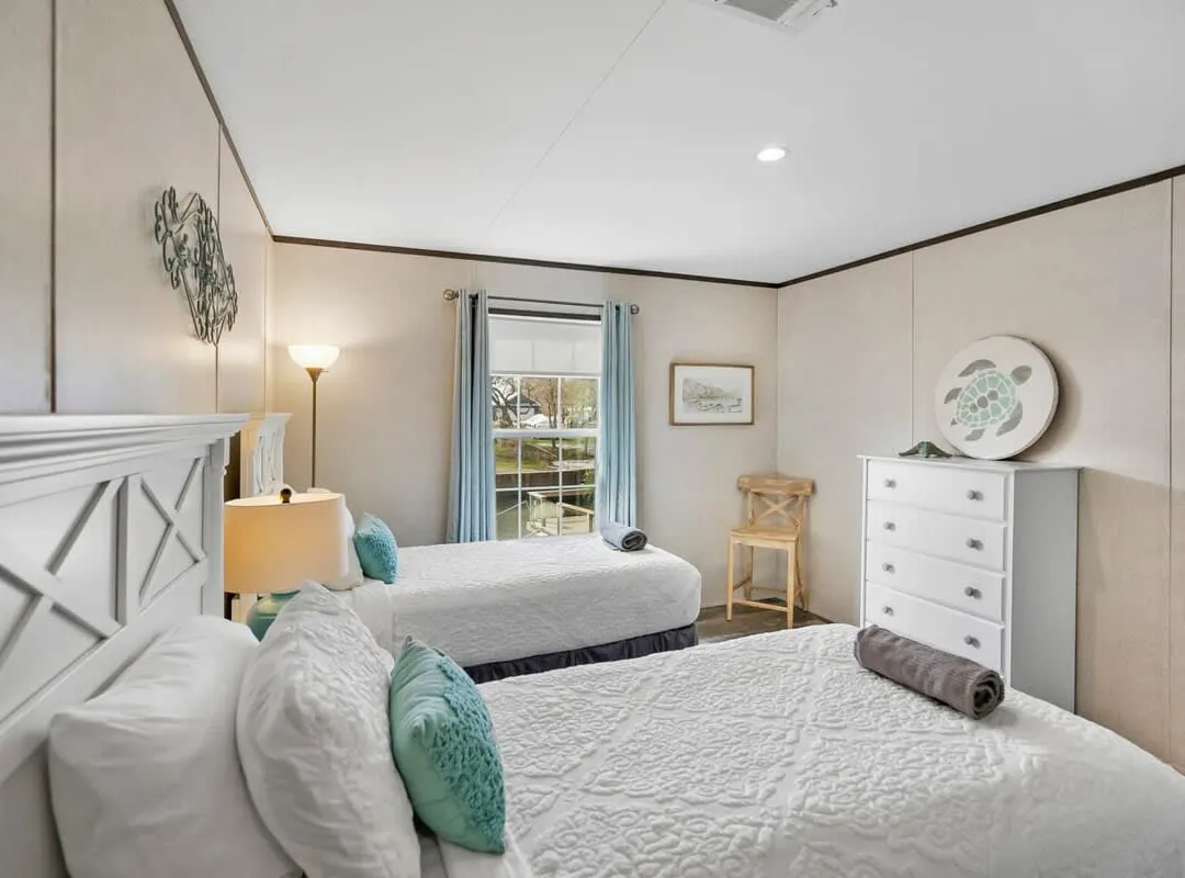 Dock Access, Kayaks, And Bbq Grill - Charming Waterfront Haven - Crescent Beach, FL