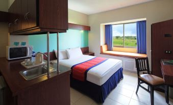 Microtel by Wyndham Eagle Ridge(Microtel by Wyndham Eagle Ridge) in ...
