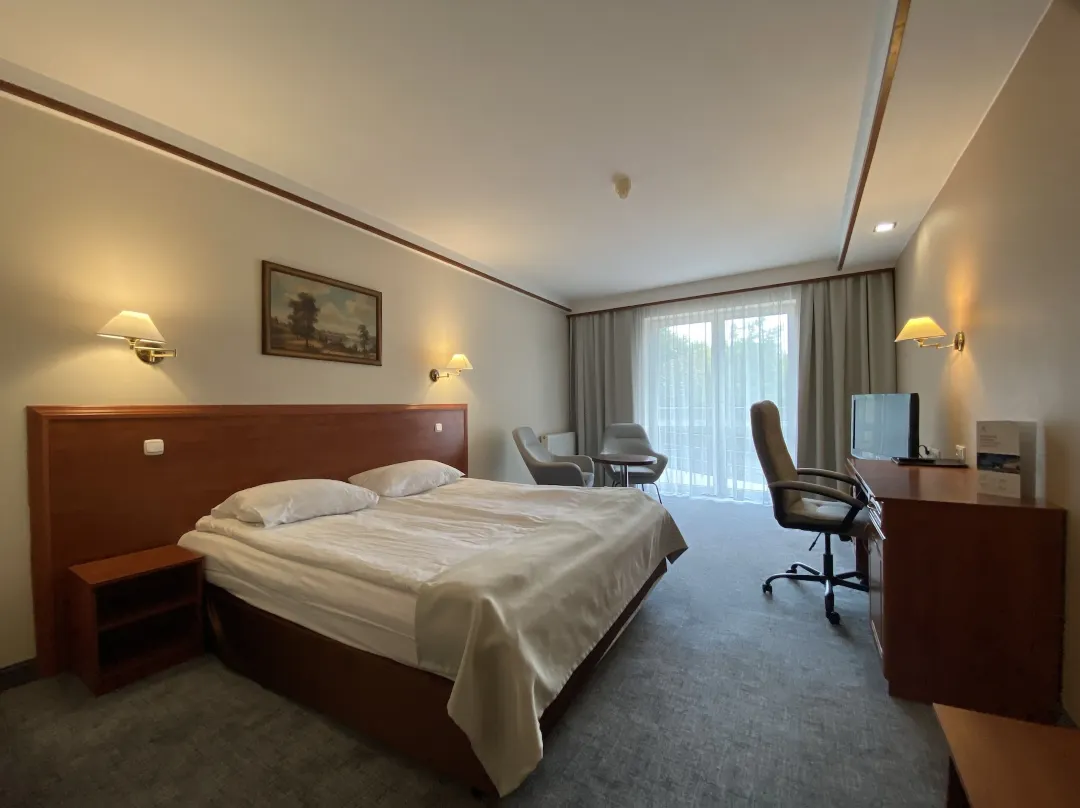 Hotel Ambasador Chojny - Łódź