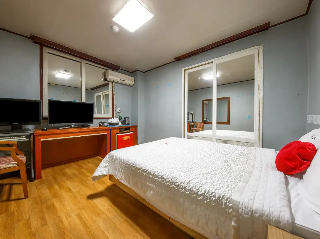 Yeosu Hak-dong J - Yeosu-si