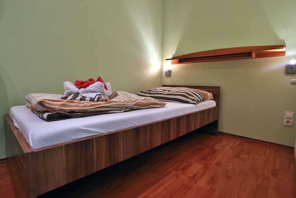 Margaréta Apartman éS ÜDülőház - Bogács