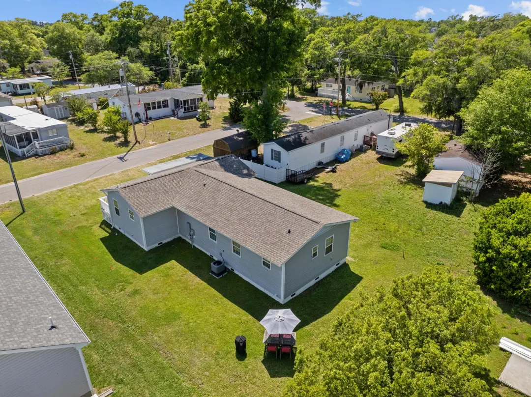 Gourmet Kitchen And Outdoor Oasis - Stylish Coastal Retreat - North Myrtle Beach, SC