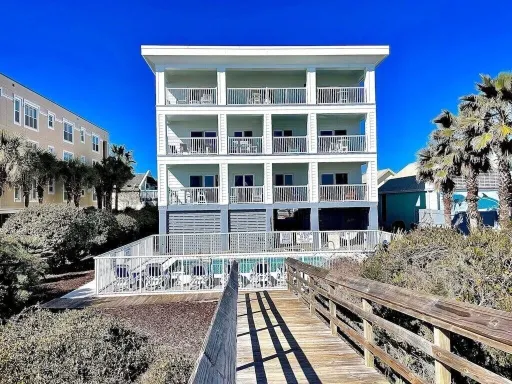 Ocean View Patio And Outdoor Pool - Spacious Coastal Haven - Isle of Palms, SC