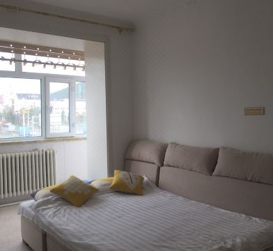 Dashan Li De Ren Apartment (Wenquan Road)(大山里的人公寓(温泉路分店)) (Arxan), Giá ...
