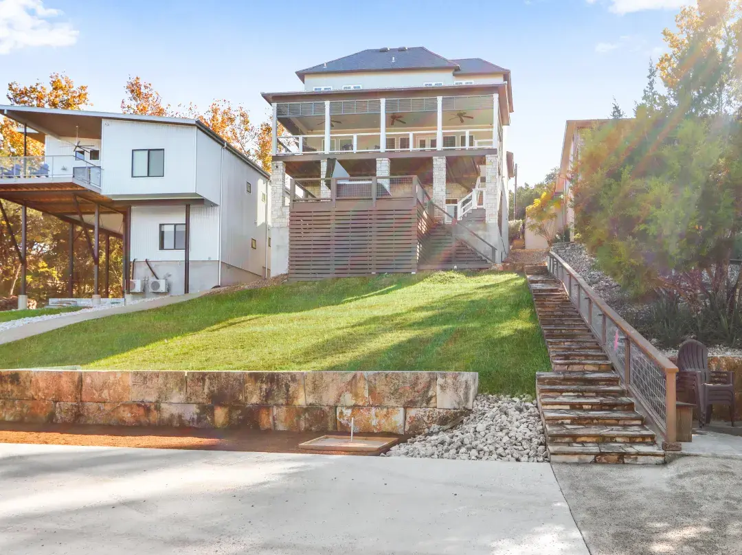 Direct Lake Access And Outdoor Kitchen - Stunning Lakeside Escape - Canyon Lake, TX